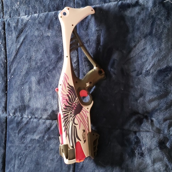 Nerf | Toys | Nerf Rebelle Guardian Crossbow Revolver Dart Gun White ...